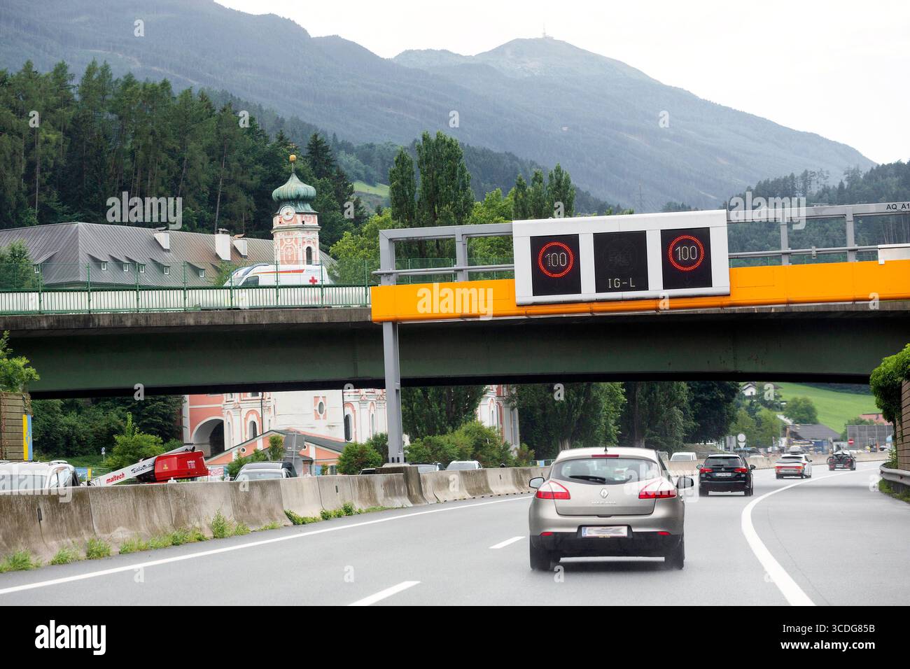 Digitale Überkopfanzeige, Immissionsschutzgesetz Tempo 100 ...