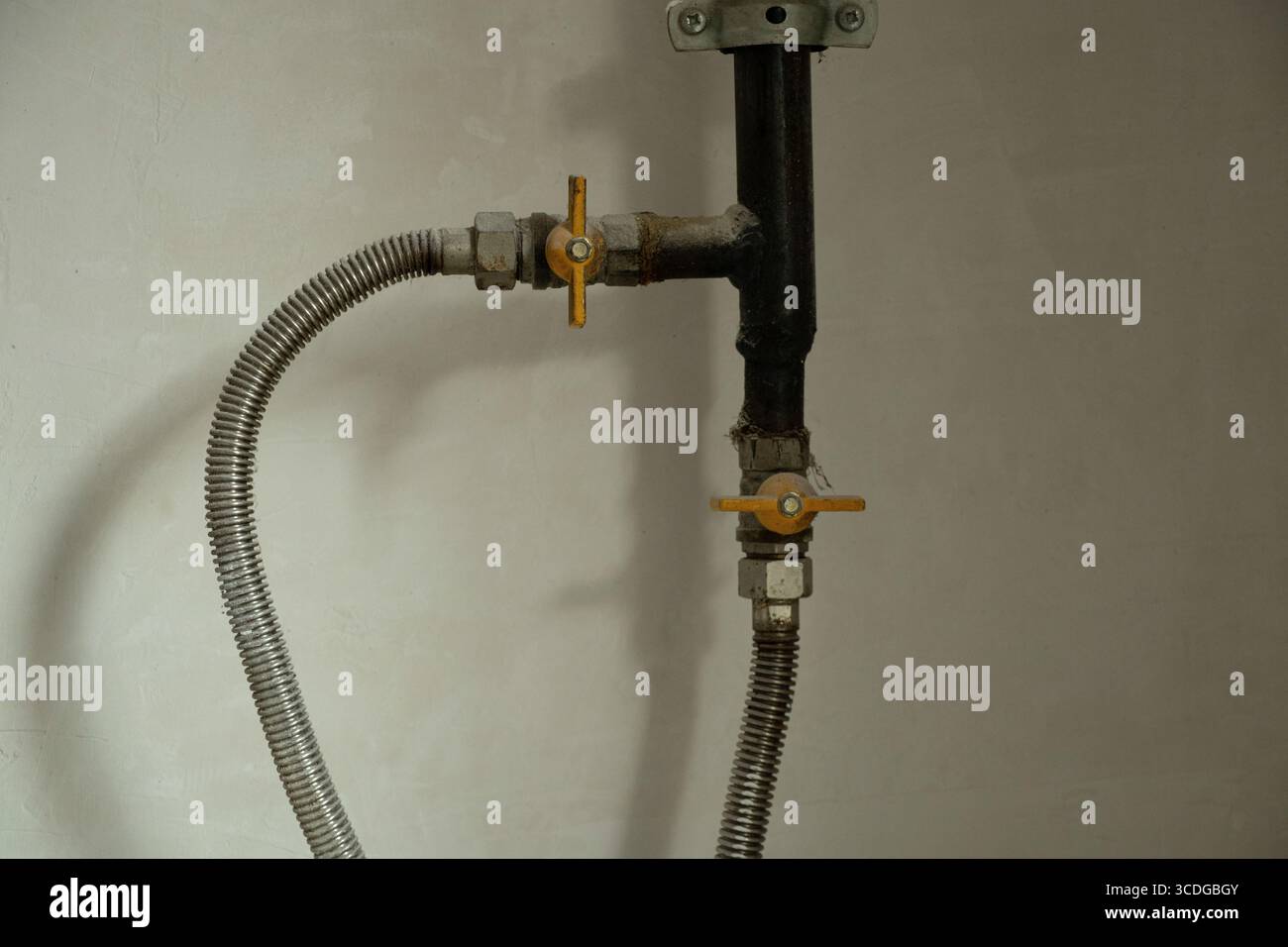 Metal pipes valve during hi-res stock photography and images - Alamy