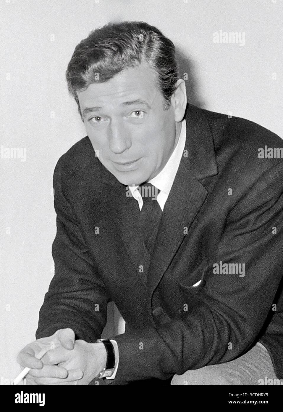 Yves montand hi-res stock photography and images - Alamy