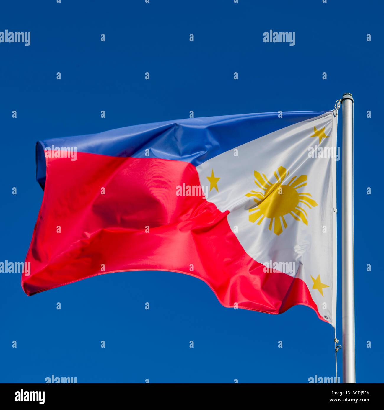 Philippine flag ceremony hi-res stock photography and images - Alamy