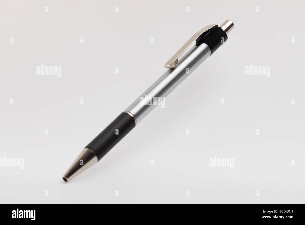 Sleek black pen silver hi-res stock photography and images - Alamy