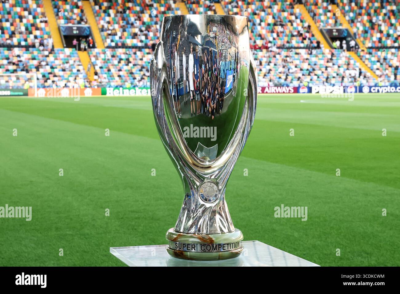 Uefa supercup final 2025 hi-res stock photography and images - Alamy
