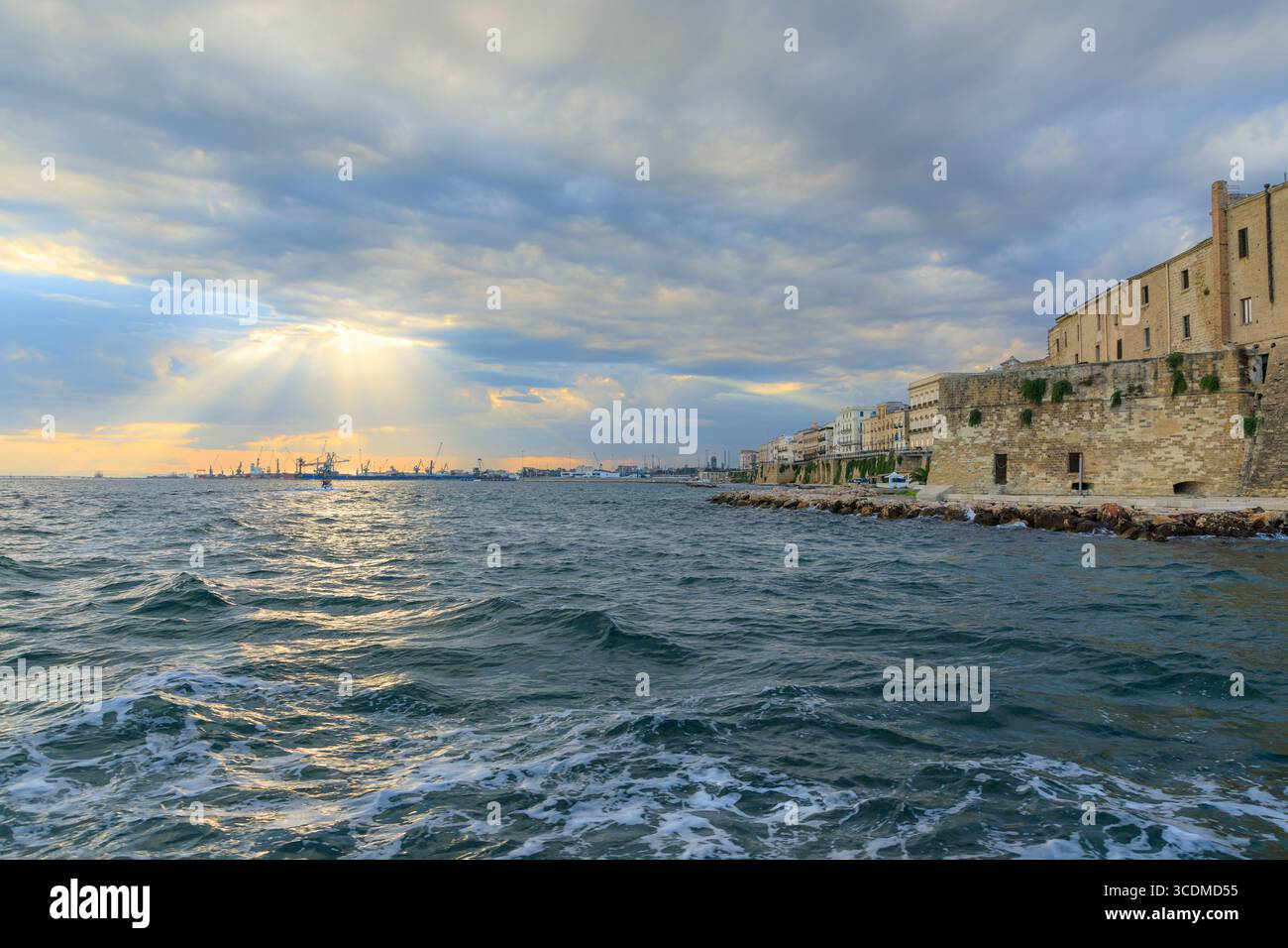 Urban skyline taranto city center hi-res stock photography and images ...