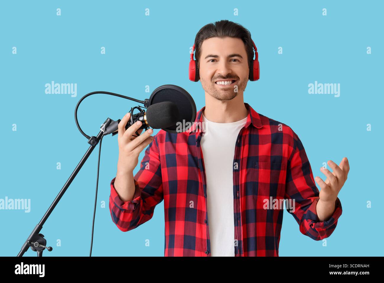 Presenter on air radio hi-res stock photography and images - Alamy