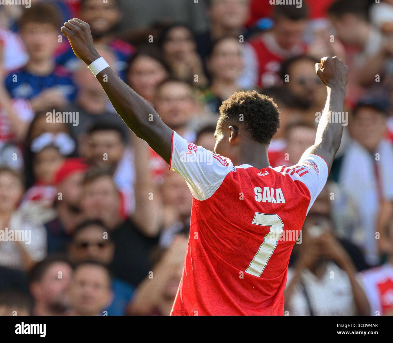 Arsenal fc goal saka hi-res stock photography and images - Alamy