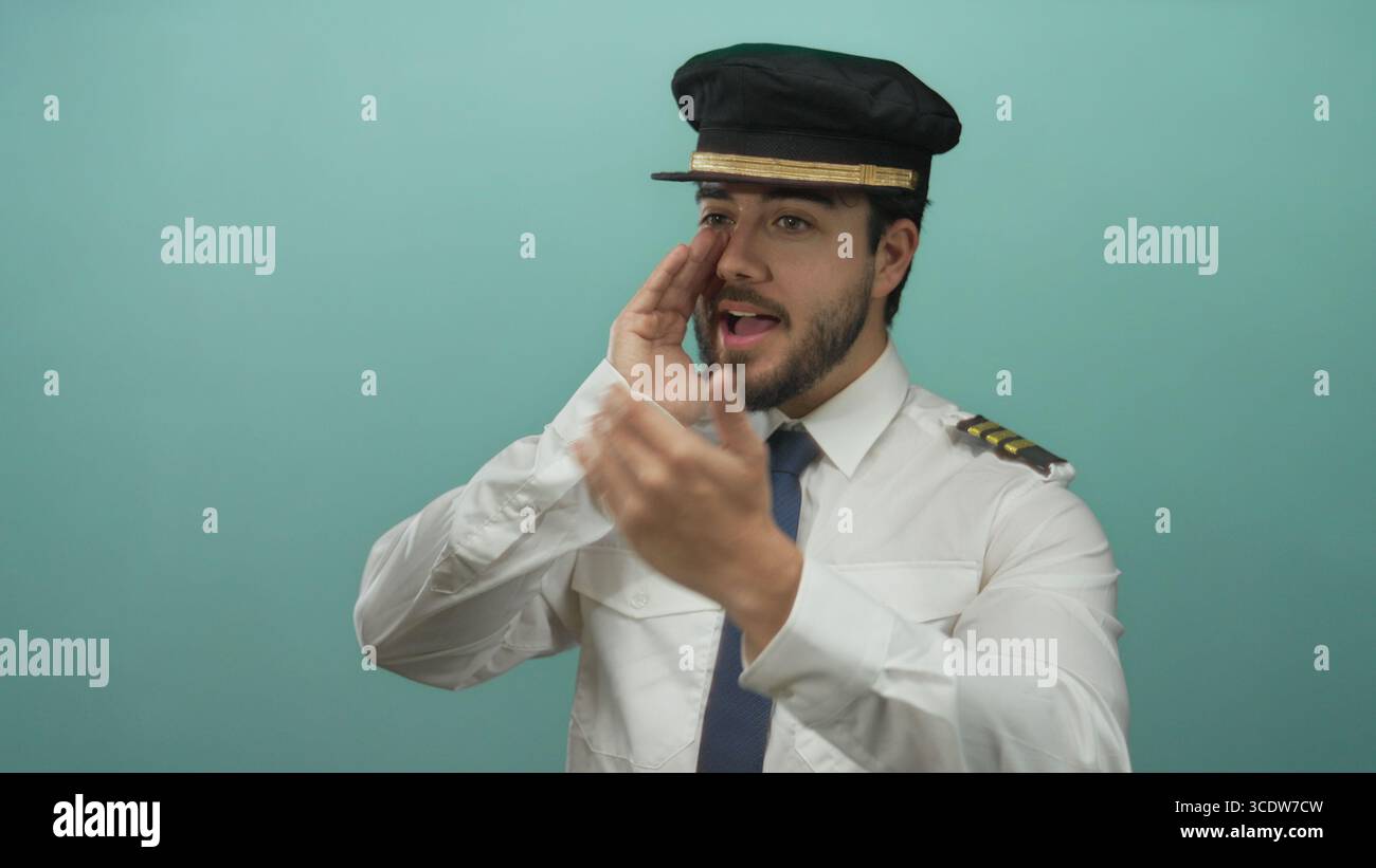 Hispanic man in captain uniform hi-res stock photography and images - Alamy