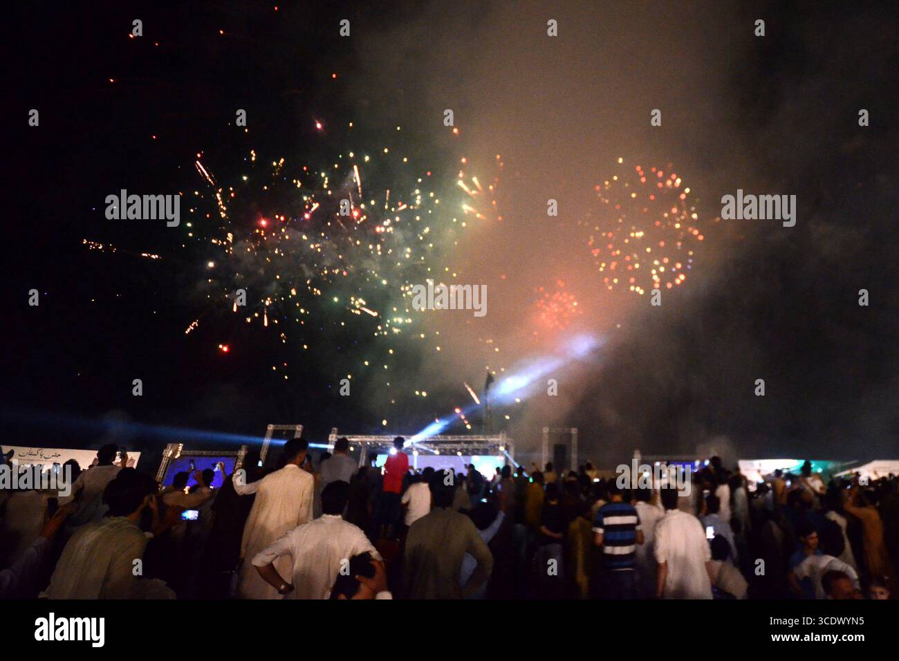 Peshawar, Peshawar, Pakistan. 13th Aug, 2025. Independence Day ...