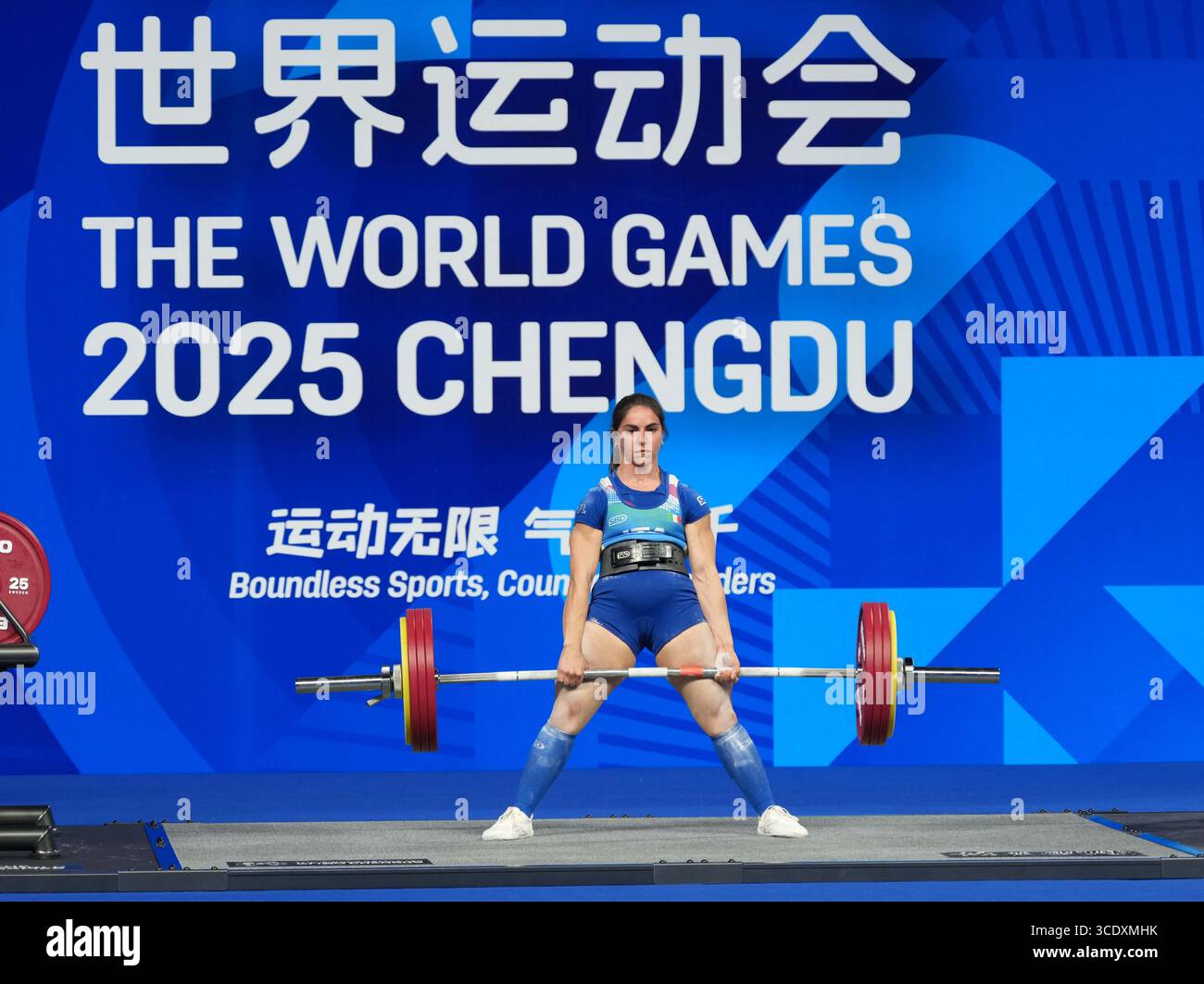 (250814) -- CHENGDU, Aug. 14, 2025 (Xinhua) -- Sara Naldi of Italy ...