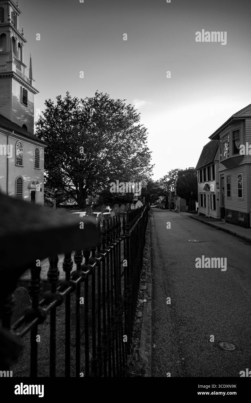 Row historic buildings lining hi-res stock photography and images - Alamy