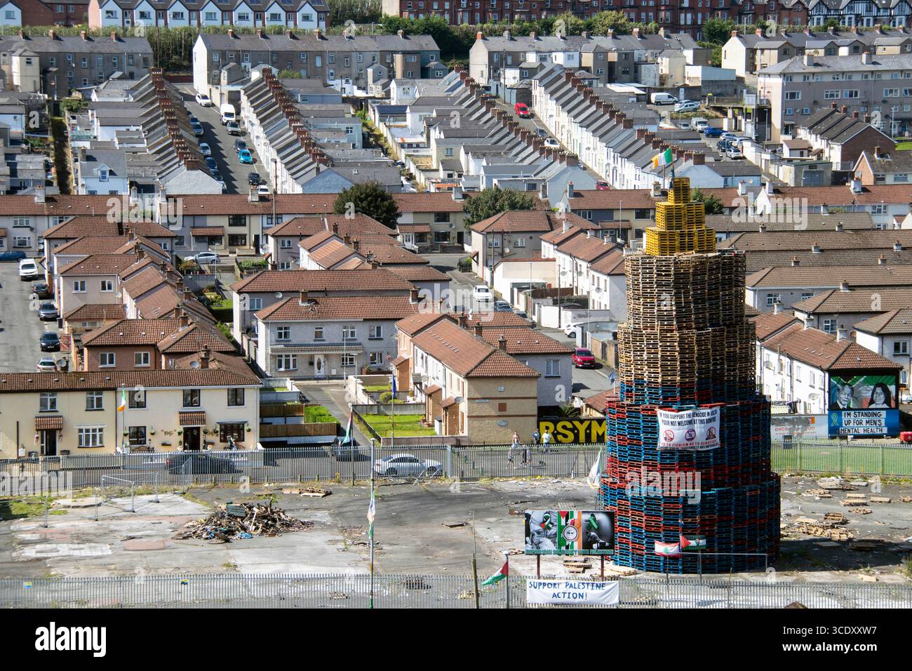 Controversial Bonfire in Derry's bogside under construction, with ...