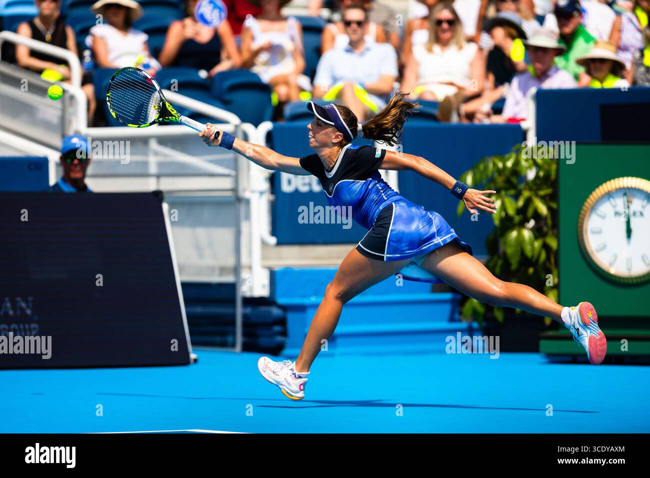 MASON, OHIO - AUGUST 14: Lucia Bronzetti of Italy in action against ...