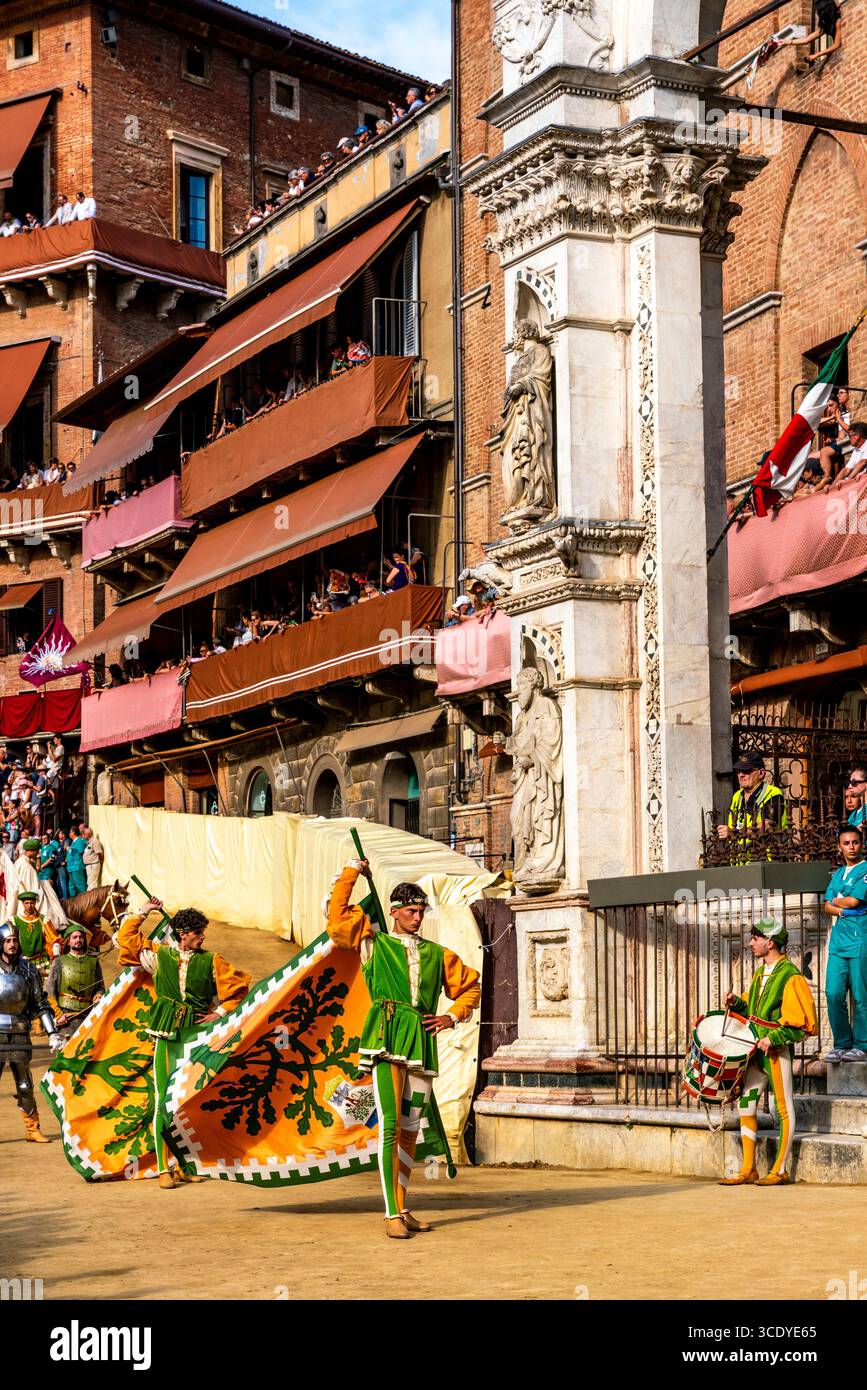 The Comparsa From The Selva Contrada Perform During The Corteo Storico ...