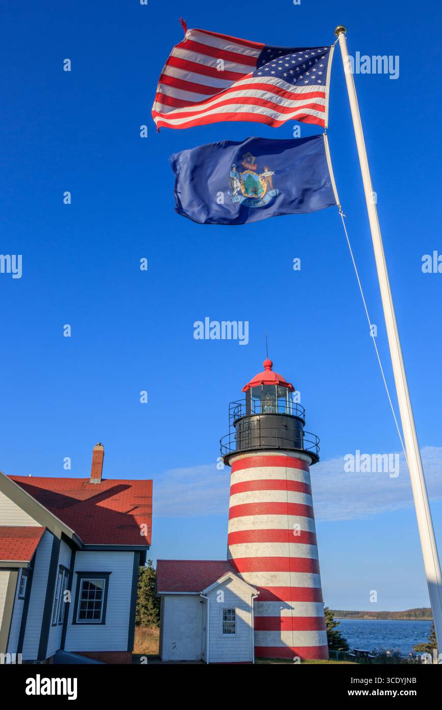 Historic lighthouse logo hi-res stock photography and images - Alamy