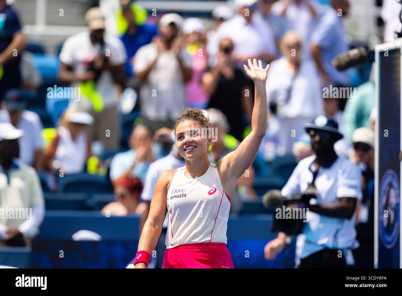 Jasmine paolini hi-res stock photography and images - Alamy