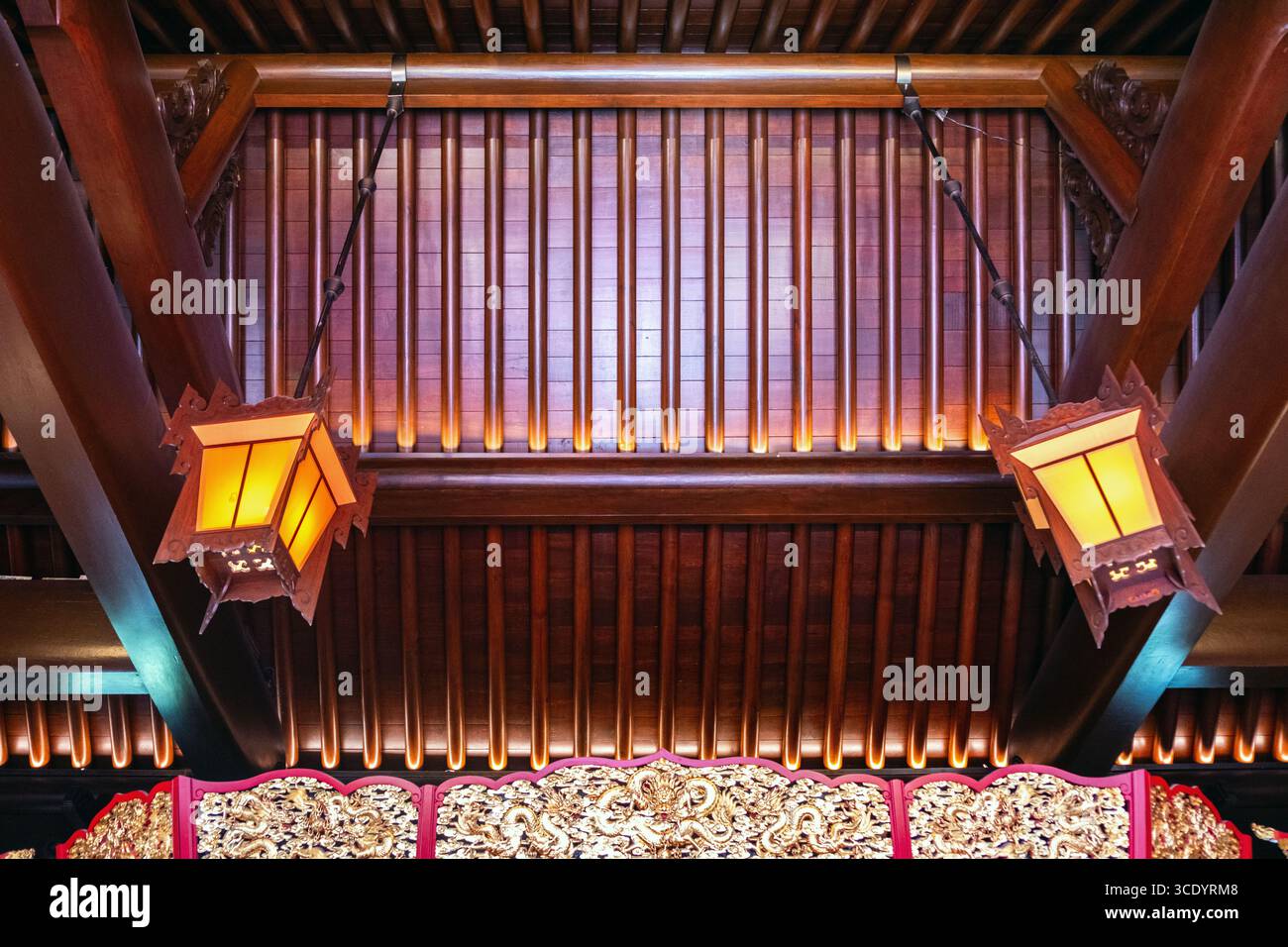 Wooden ceiling and hanging lanterns inside the Shanghai City God Temple ...