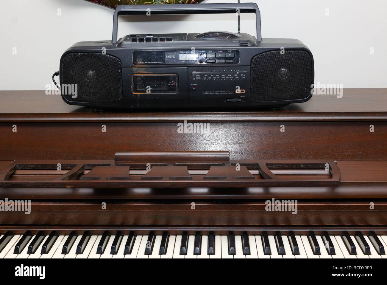 Boombox radio cassette retro hi-res stock photography and images - Alamy