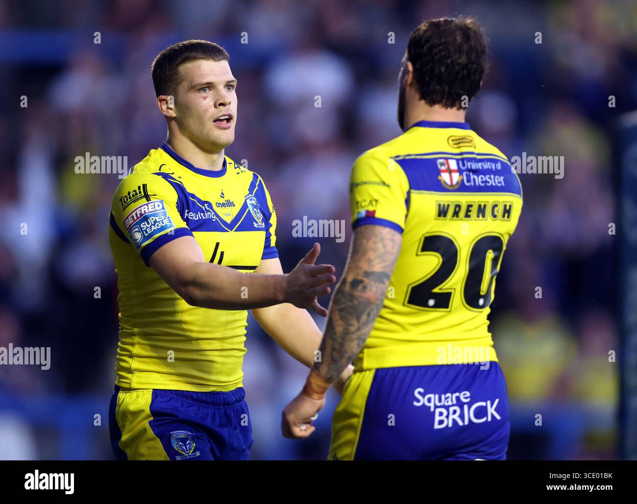 Warrington Wolves’ Jake Thewlis celebrates with Connor Wrench after ...