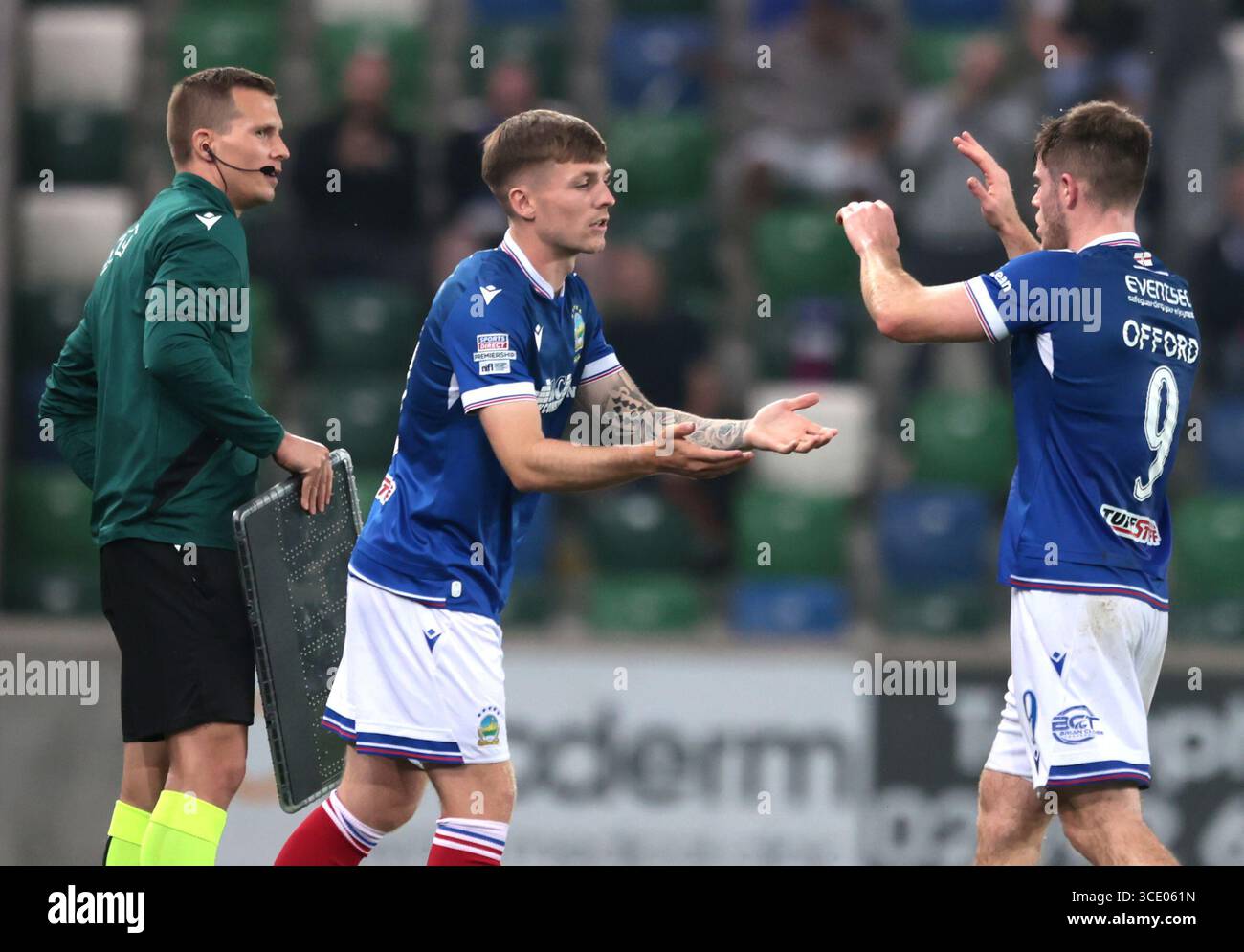 Christopher mckee hi-res stock photography and images - Alamy