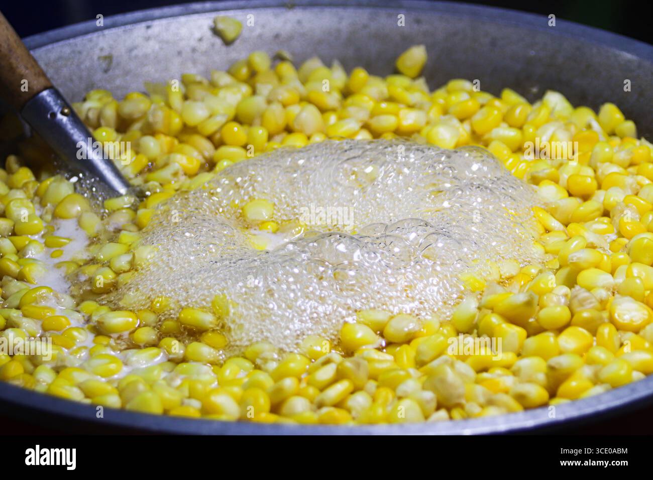 Boiled corn steaming in pot hi-res stock photography and images - Alamy