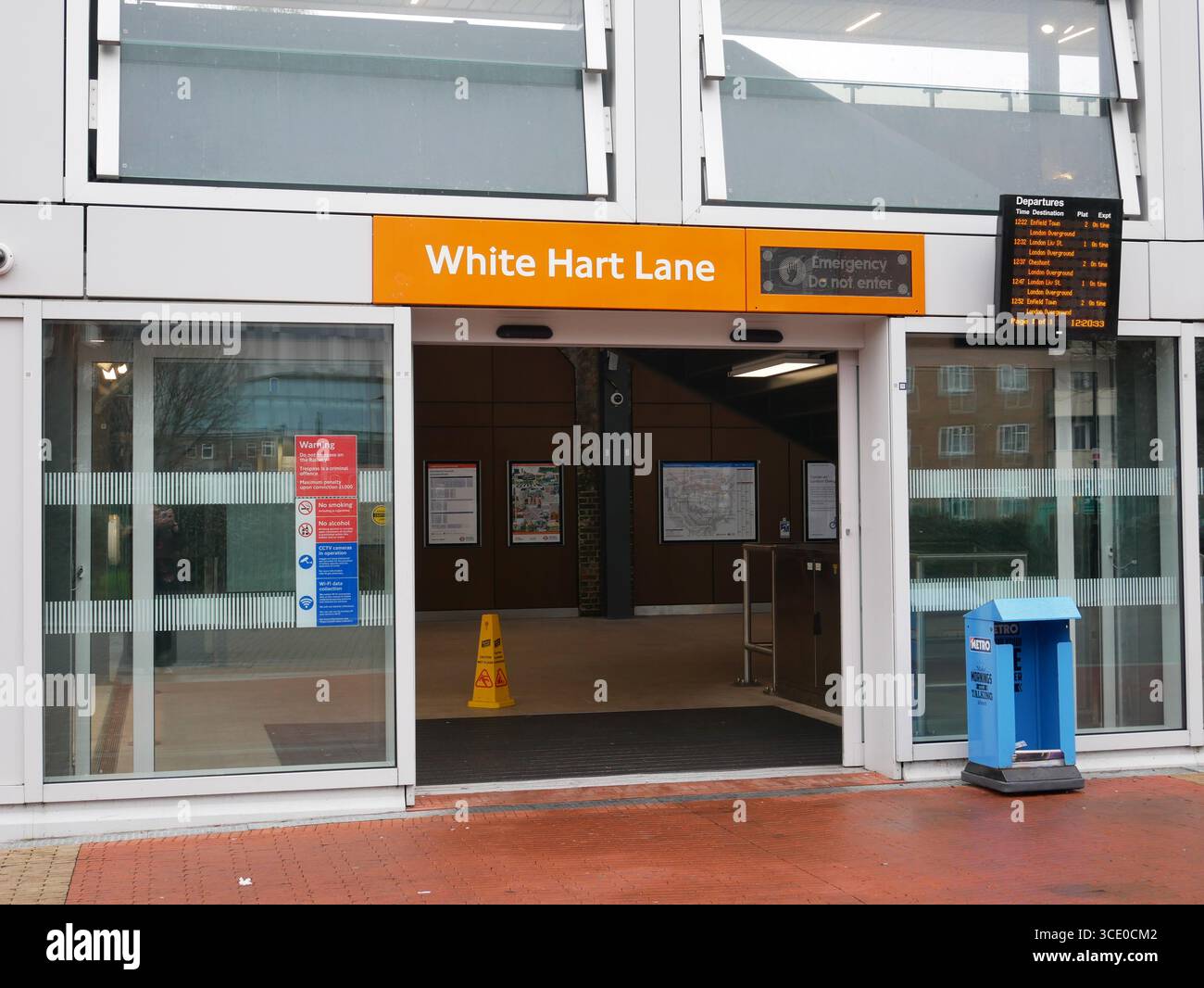White Hart Lane overground train station in Tottenham, London Stock ...