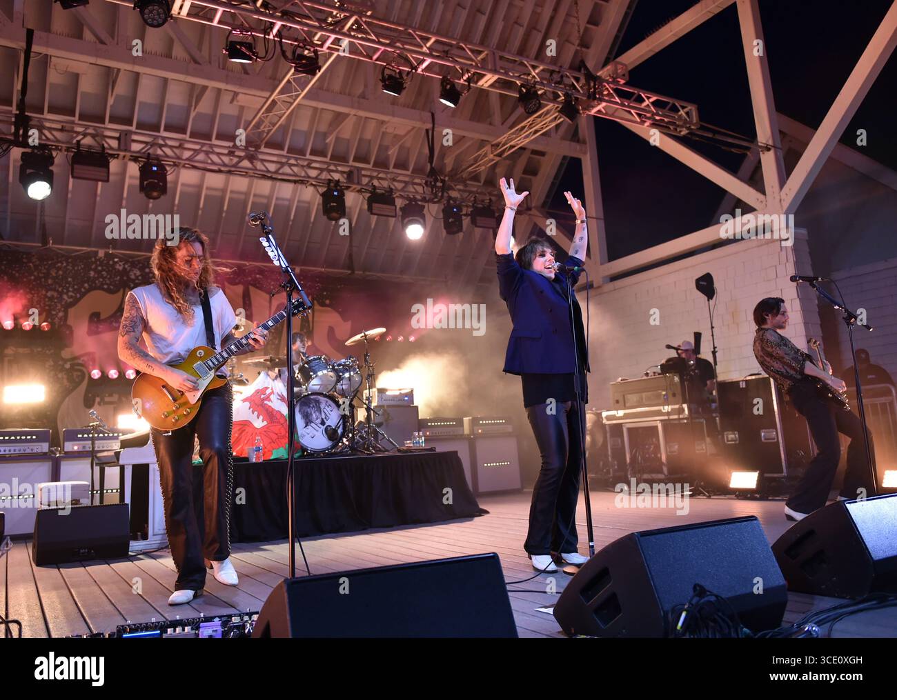 August 13, 2025, Virginia Beach, Virginia, USA: THE STRUTS rocks the ...