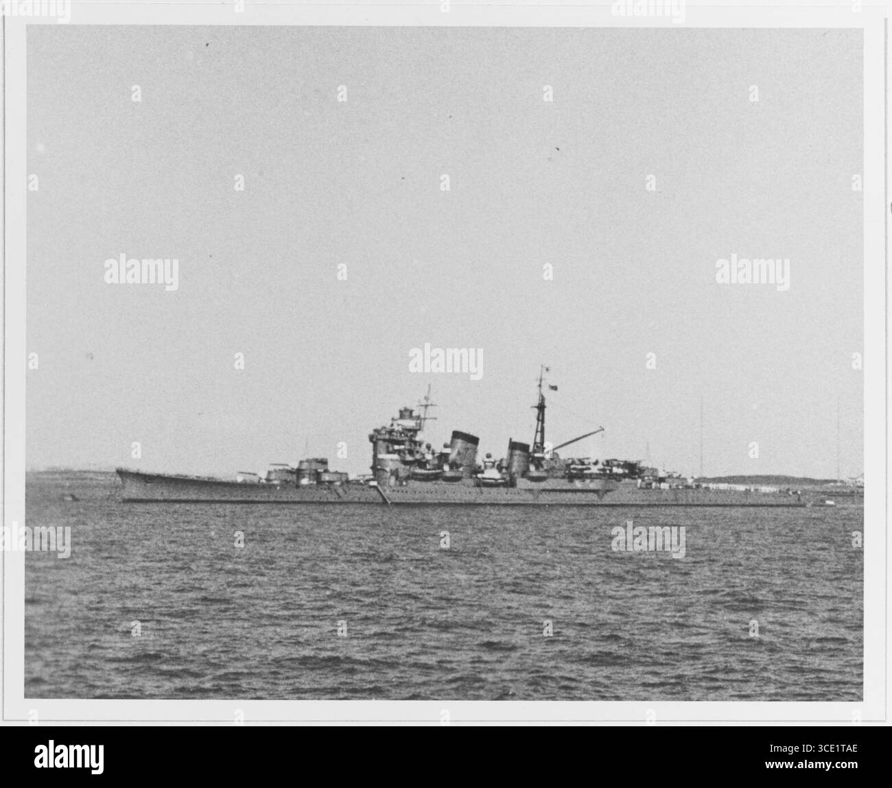 NH 78057 ASHIGARA (Japanese cruiser, 1928 Stock Photo - Alamy