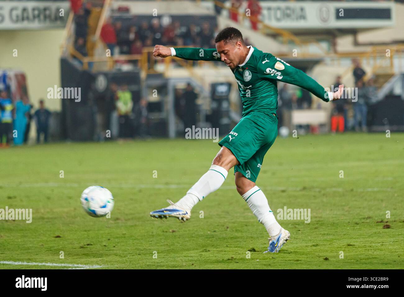 Lima, Peru - August 14: Vitor Roque of SE Palmeiras kicks the ball ...