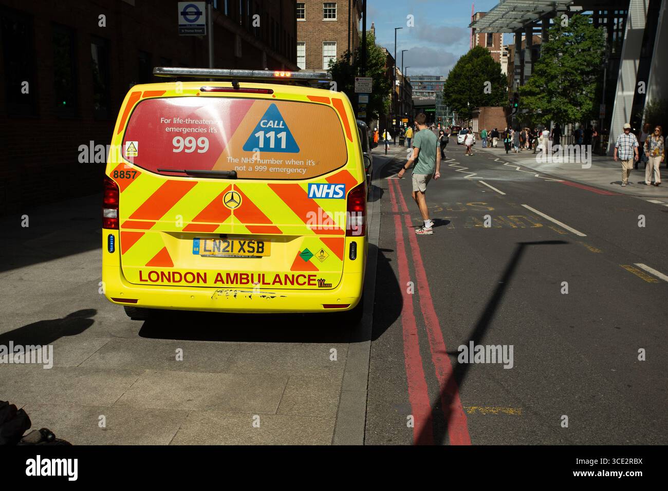 chemical incident emergency service vehicle Stock Photo - Alamy