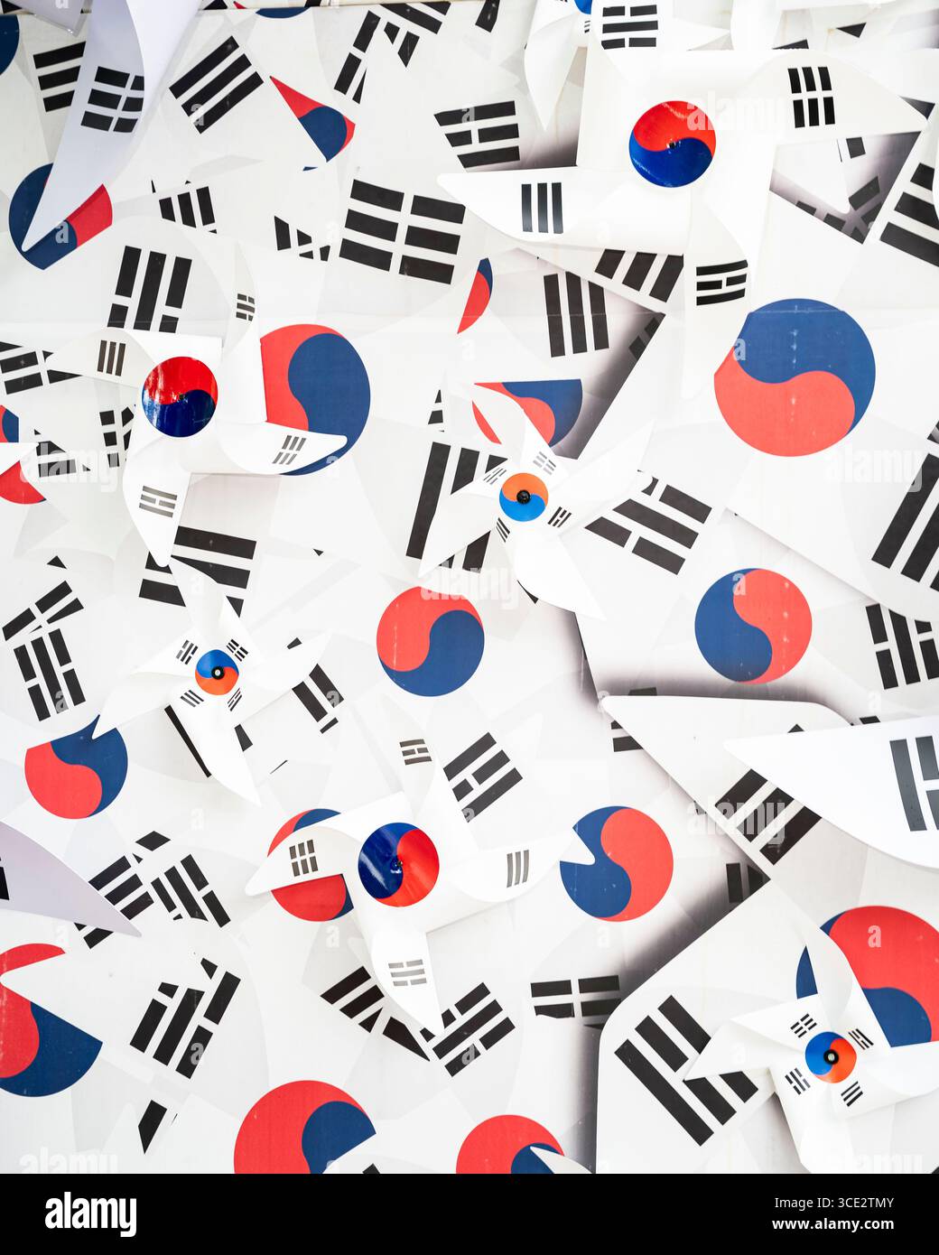 Seoul, Seoul, South Korea. 15th Aug, 2025. Marking the 80th anniversary ...