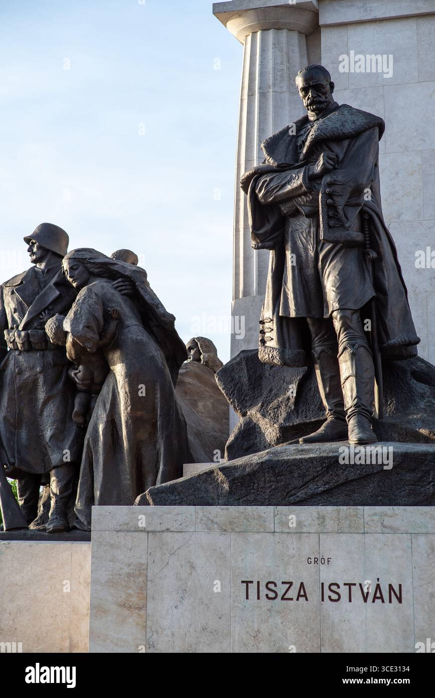 Tisza Istvan statue monument dedicated to Istvan Tisza, former Prime ...