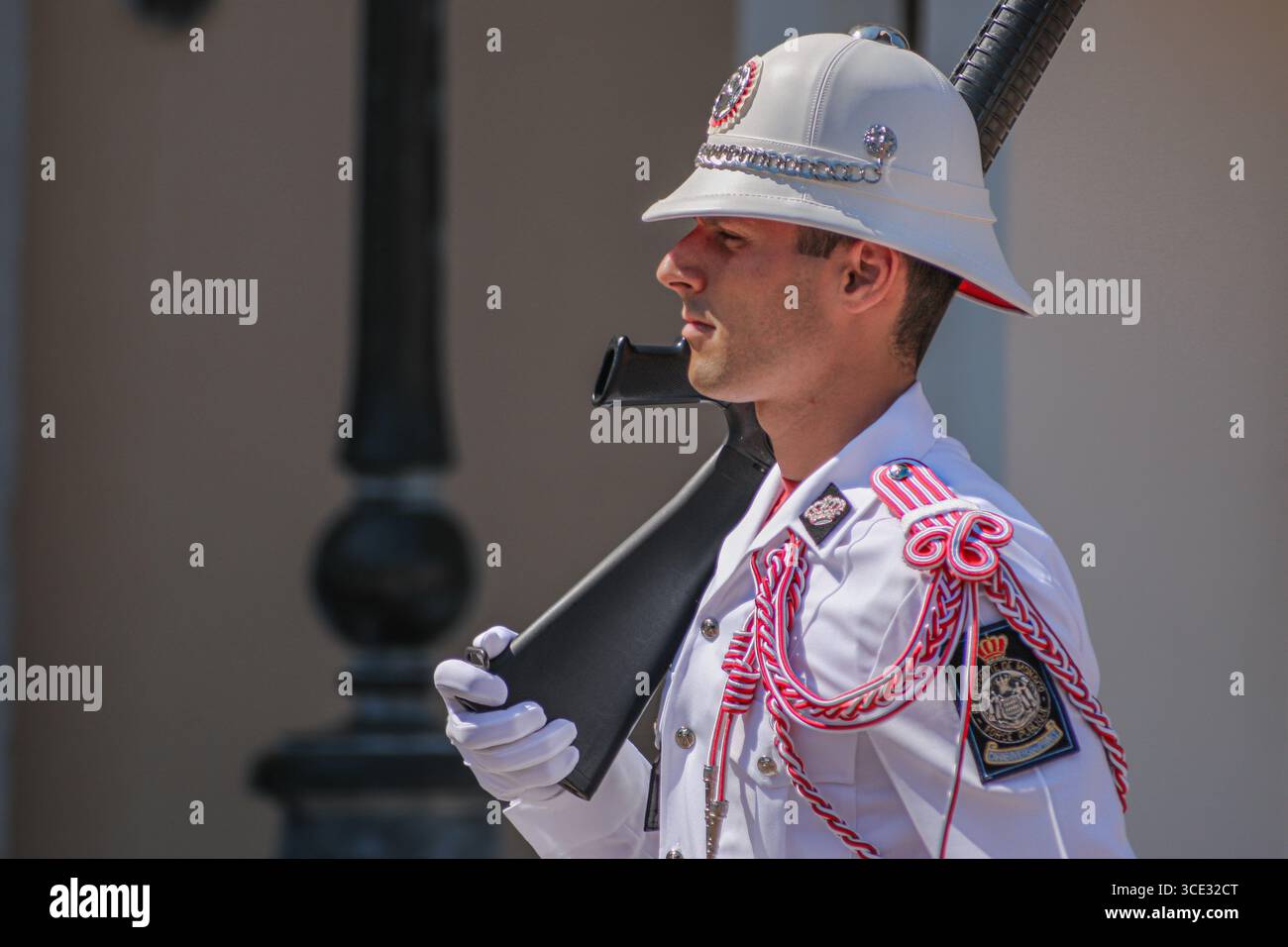 Monaco Ville: Palace Guard in white parade dress summer uniform of the ...