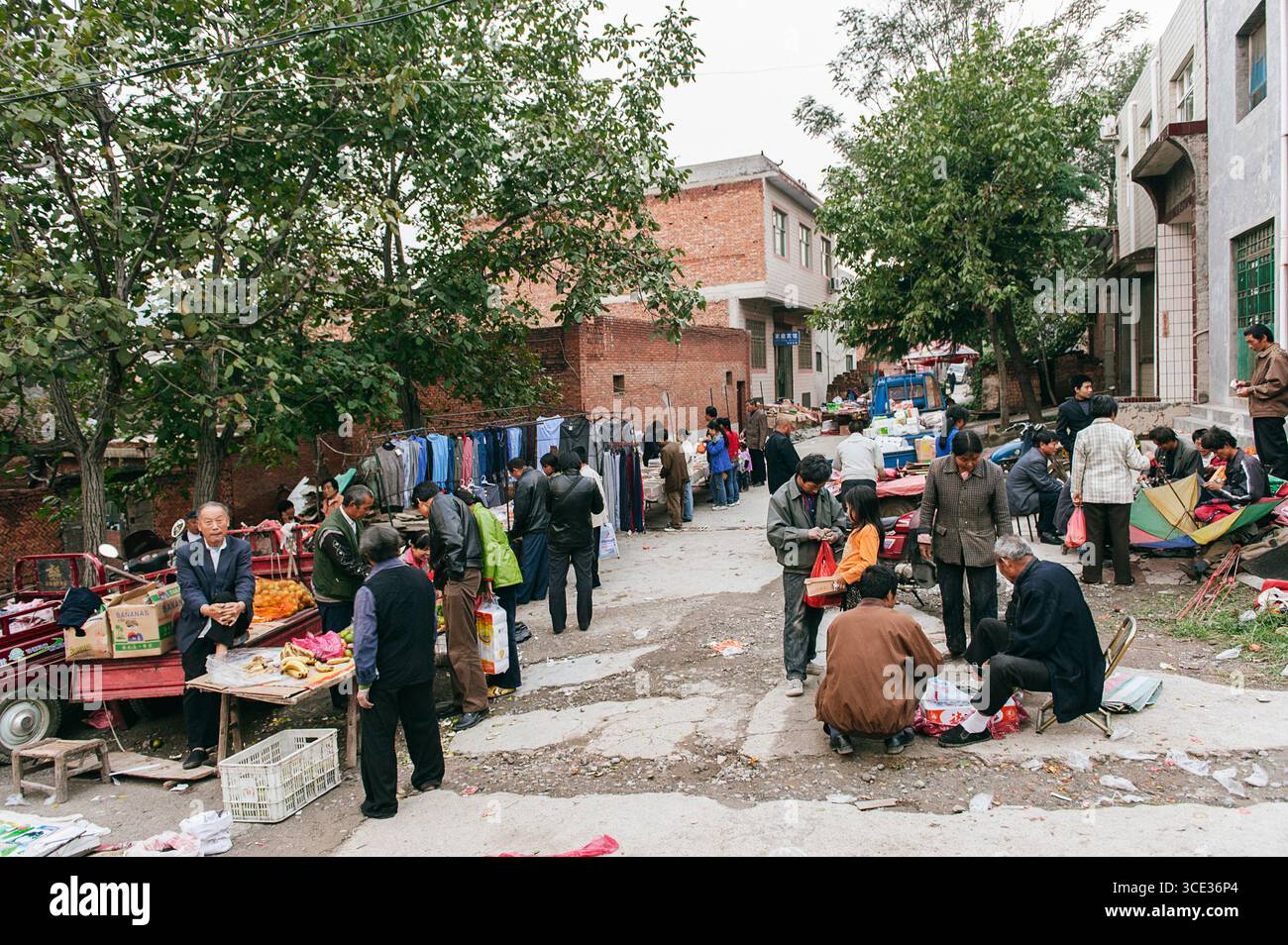 Street vendors in a small village in Henan, China Stock Photo - Alamy