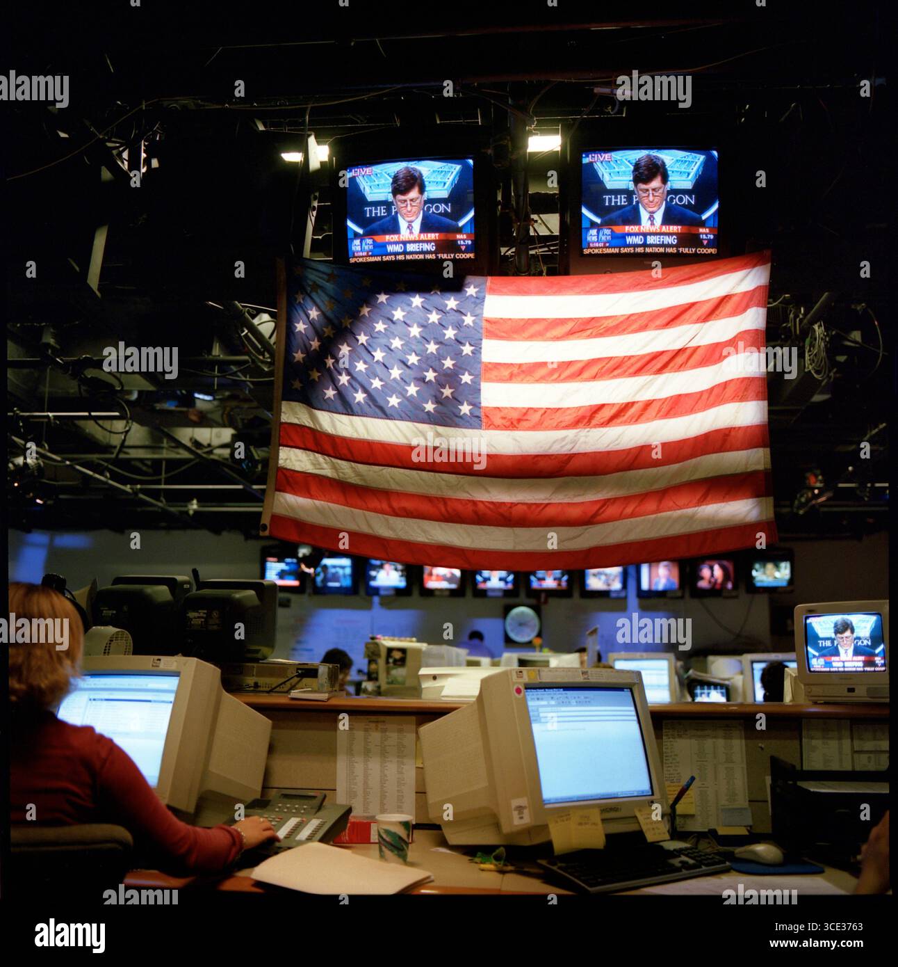 Newsroom tv screens hi-res stock photography and images - Alamy