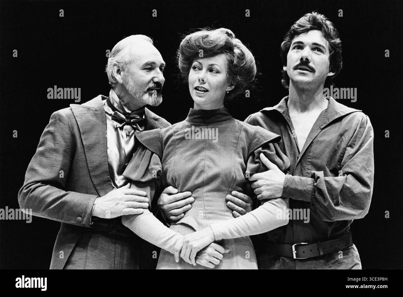 l-r: Denis Holmes (Judge Brack), Jenny Agutter (Hedda Gabler), Frank ...