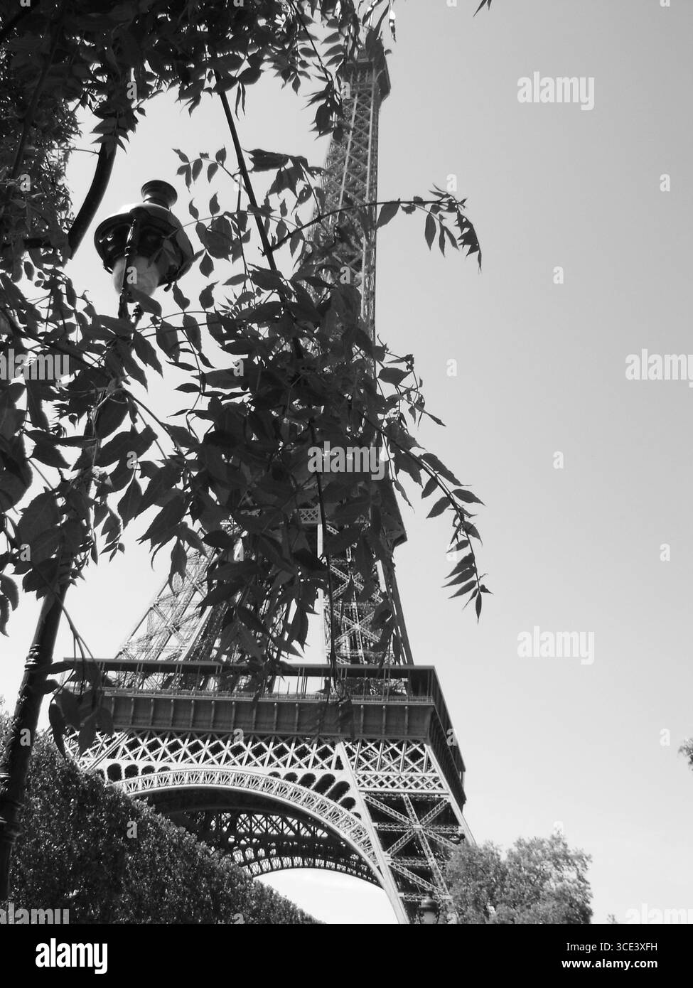 Eiffel tower global symbol hi-res stock photography and images - Alamy