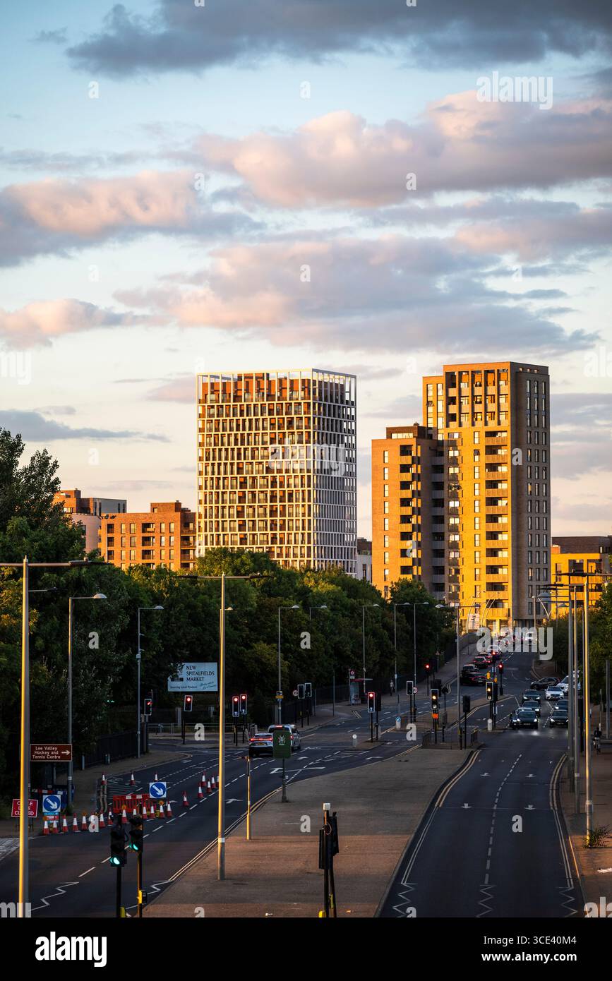 Cityscape with residential housing tower blocks and roads, Stratford ...