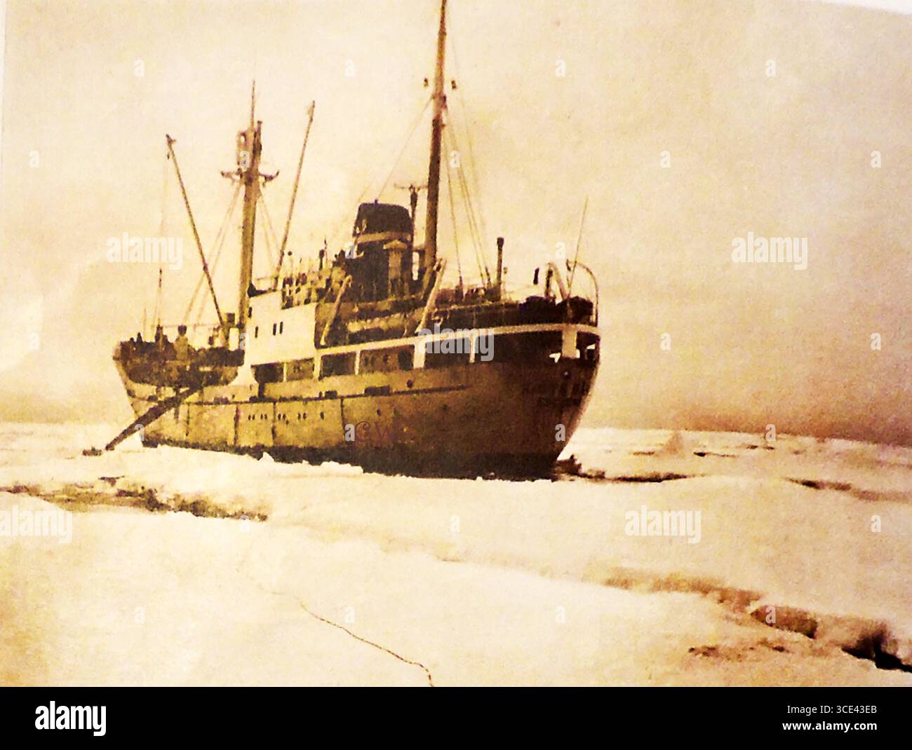J lauritzen line hi-res stock photography and images - Alamy