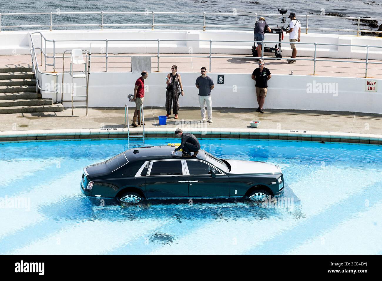 Plymouth, UK. 15TH August 2025 You don’t want to park there mate ! A ...