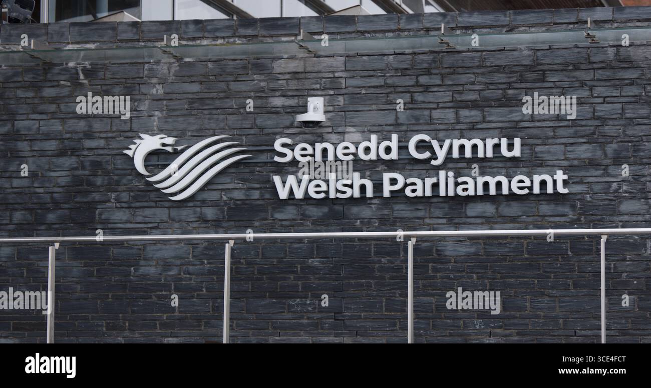 Cardiff uk august 2025 senedd hi-res stock photography and images - Alamy