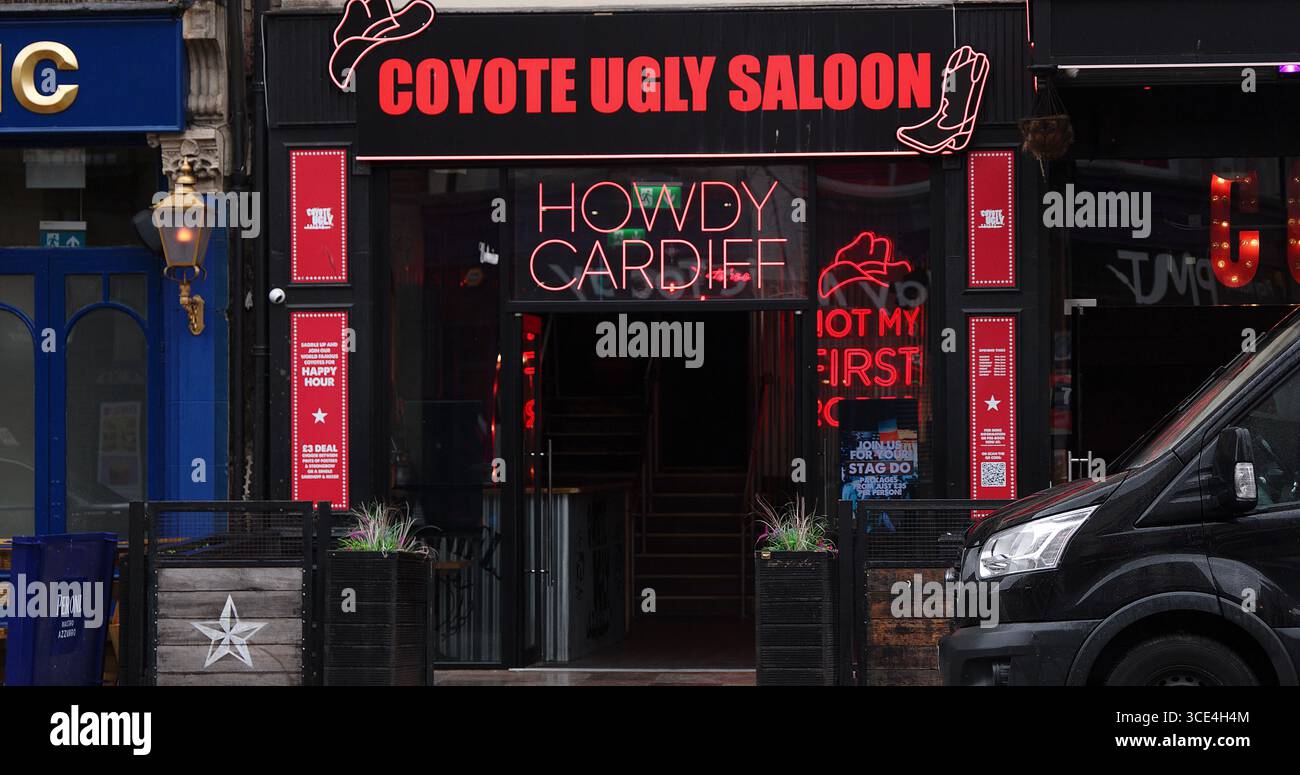 Cardiff uk august 2025 coyote hi-res stock photography and images - Alamy