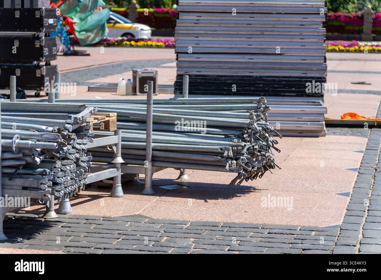 Stacked metal structures for assembling an open-air concert stage ...