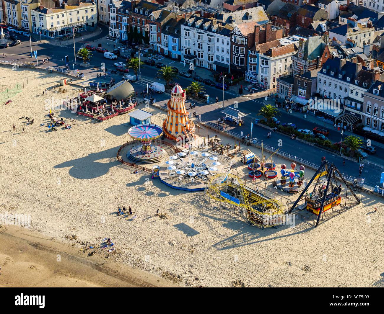 Helter skelter funfair ride on the esplanade hi-res stock photography ...