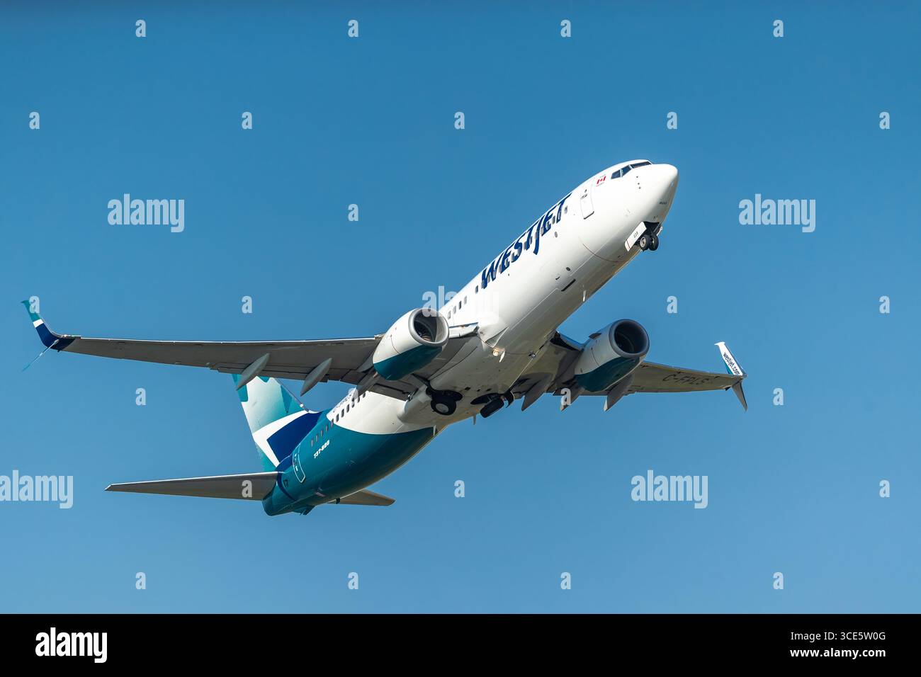 A Westjet Boeing 737-800 takes off from Toronto Pearson International ...