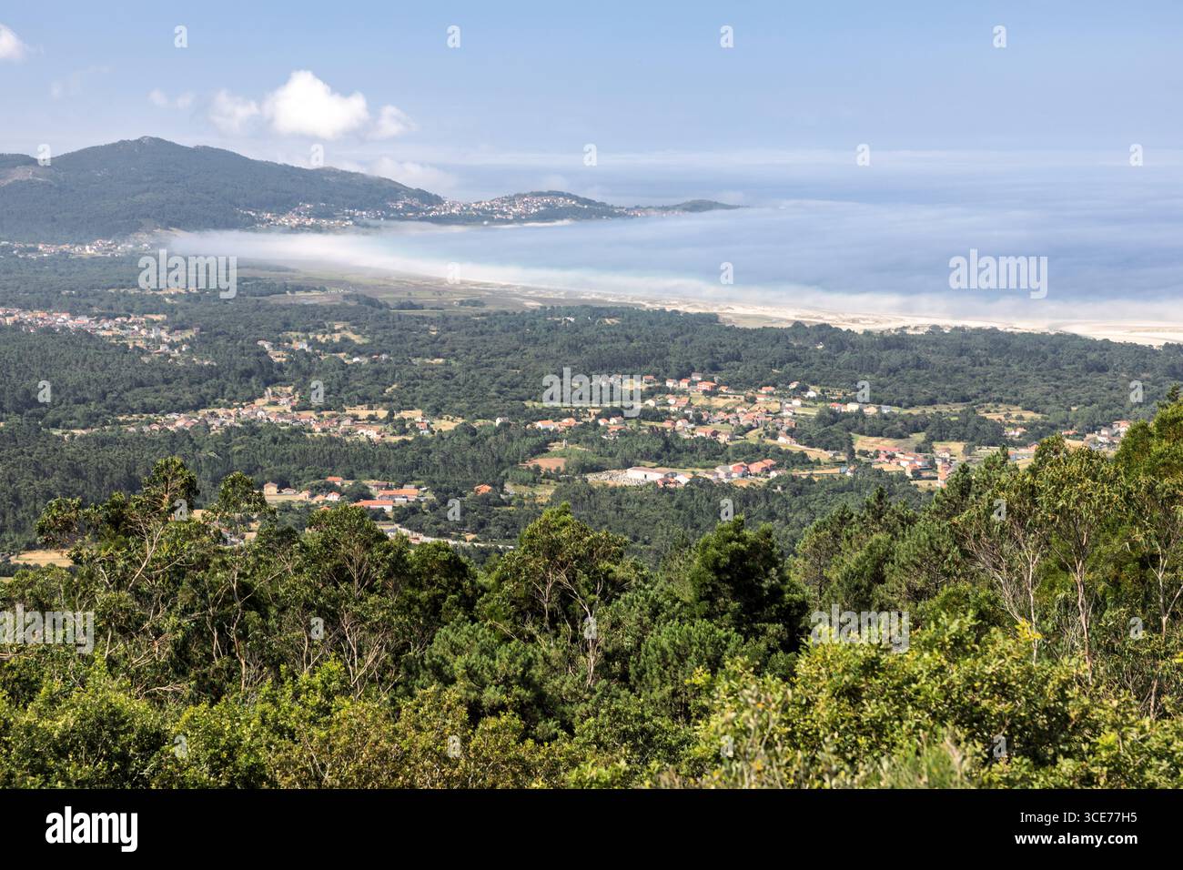 Camino a praia boca do rio hi-res stock photography and images - Alamy