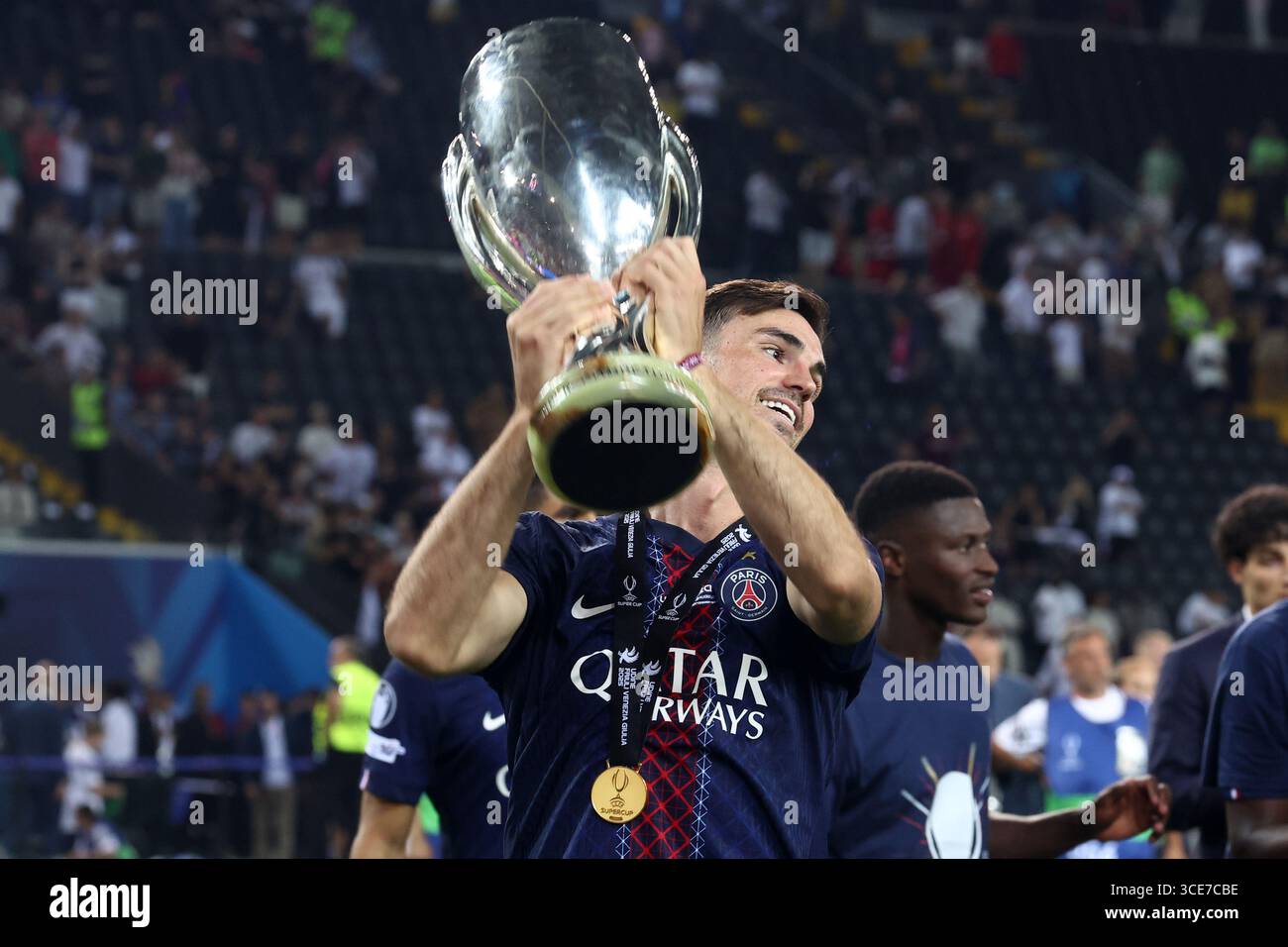 Fabian Ruiz of Paris Saint-Germain Fc celebrates at the end of the UEFA ...