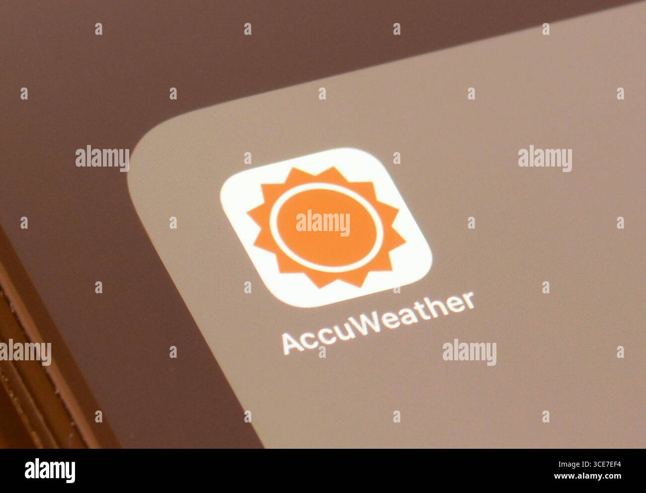 Accuweather logo hi-res stock photography and images - Alamy