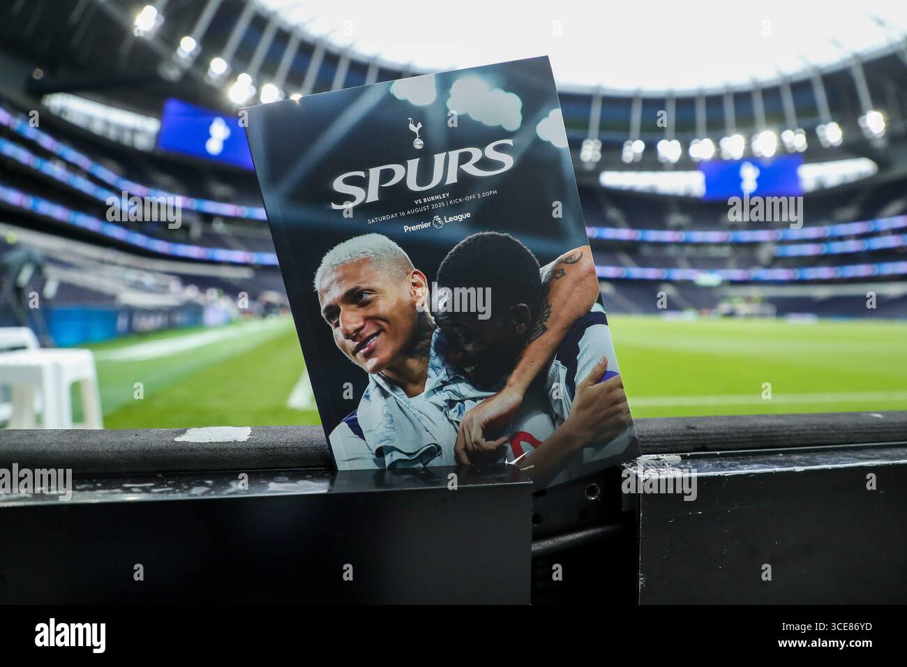 Richarlison pape matar sarr hi-res stock photography and images - Alamy