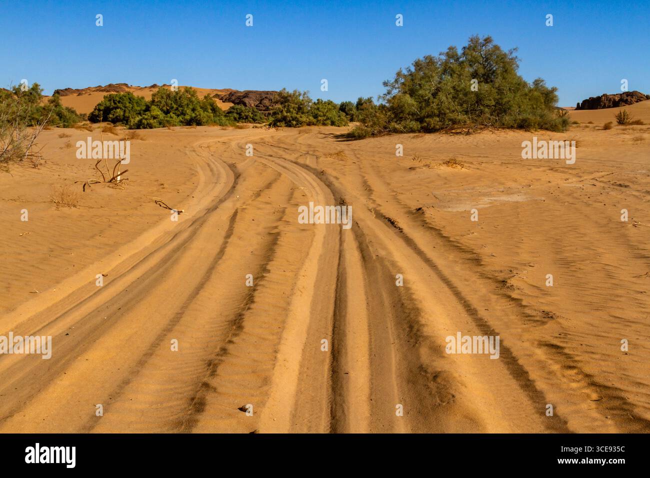 Mountain range among sand dunes hi-res stock photography and images - Alamy