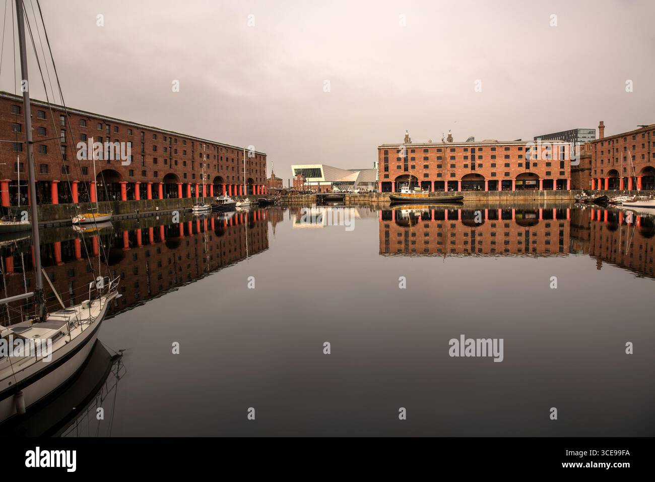 Albert Dock Reflections with Museum of Liverpool – Calm Water ...
