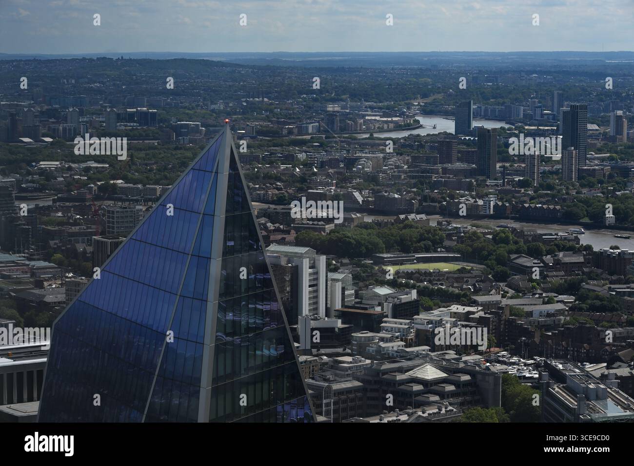 The Scalpel skyscraper and East London towards Greenwich seen from The ...